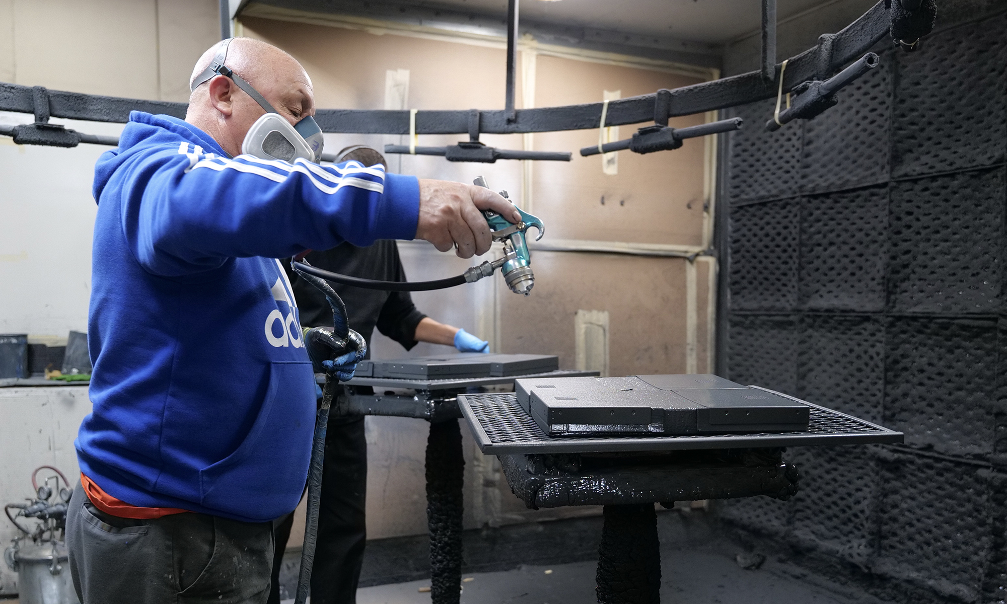 Metal Finishing Services - Painting & Coating Sheet Metal